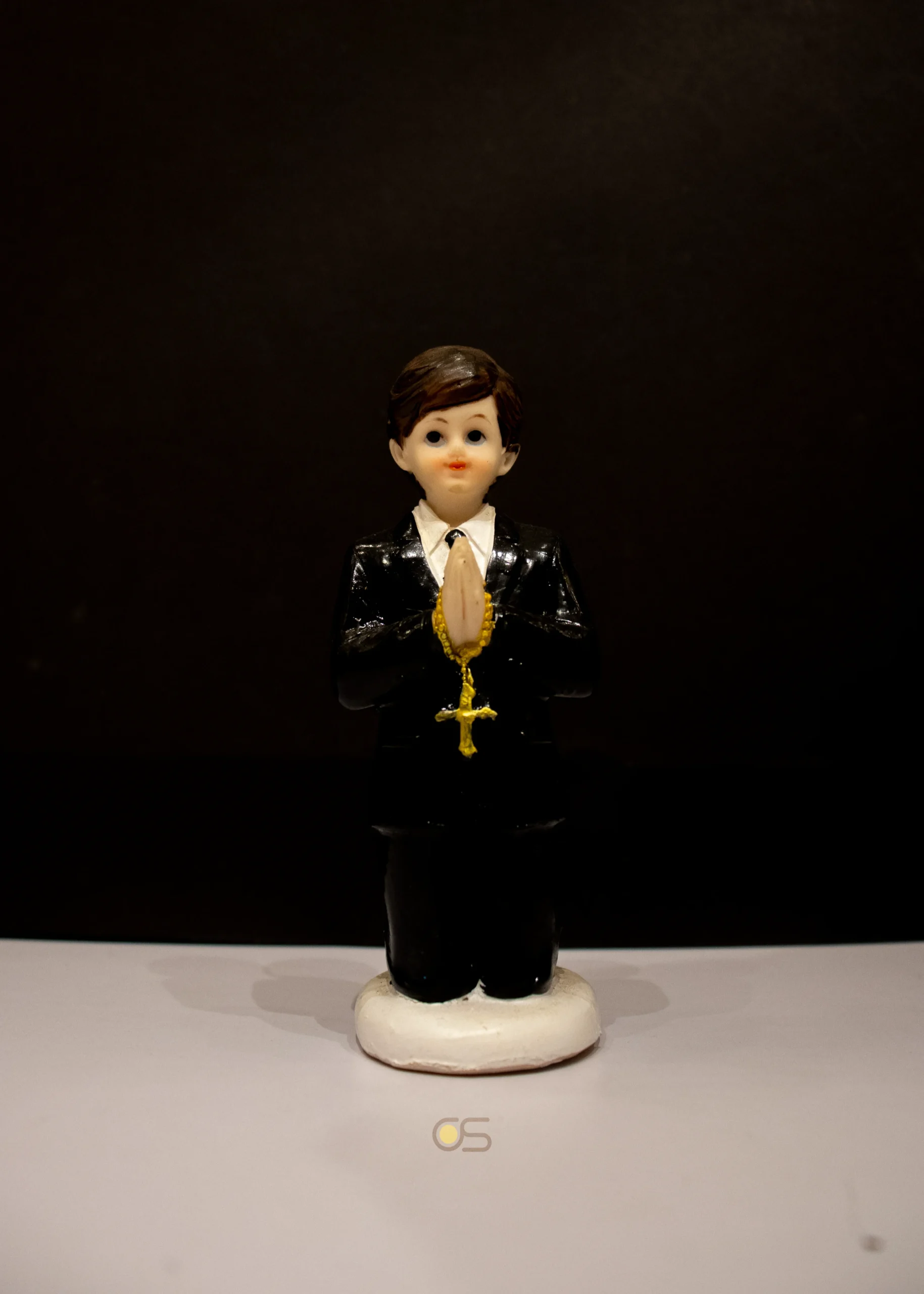 Holy Communion Boy Praying Cute Statue , Best for Gift Item