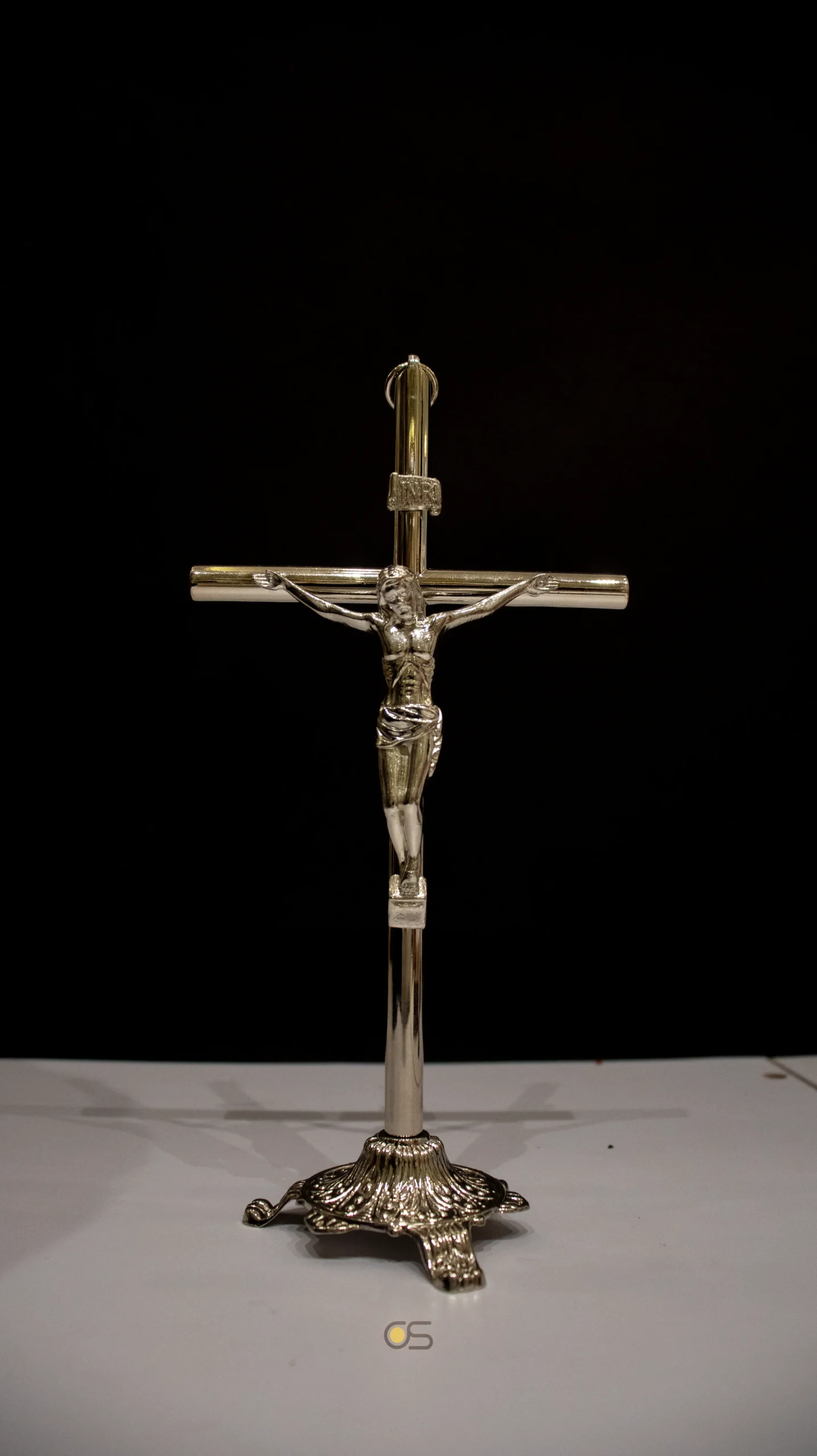 7 Inch Metal Crucifix for Room, Office & Prayer Room