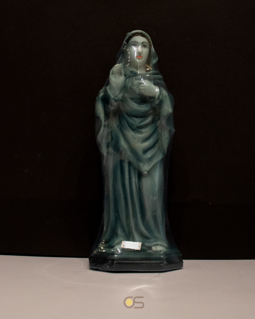 Kreupasanam Marian 8.5 Inch Statue